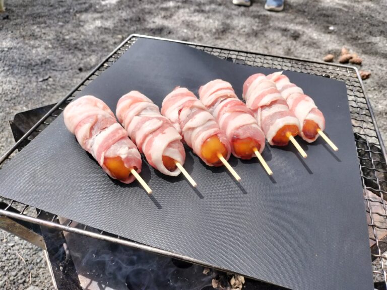 ダイソーのBBQ便利シートが全く焦げないで調理可能！豚バラみたらし団子 - らくキャン SAGAMIHARA